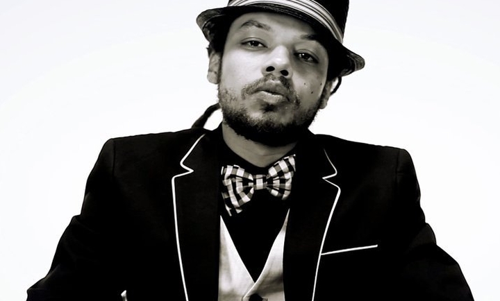 ZIGGI RECADO – Kingstone